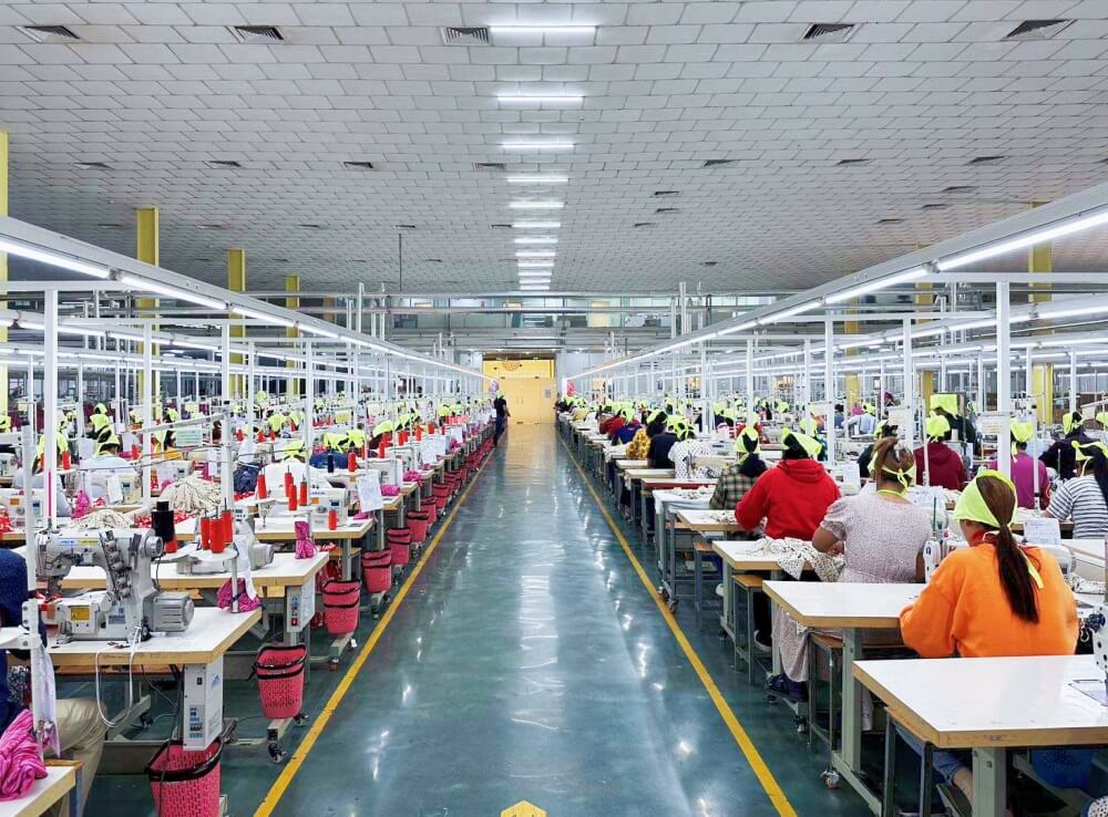 Advanced Clothing Factory | Large-Scale Apparel Production